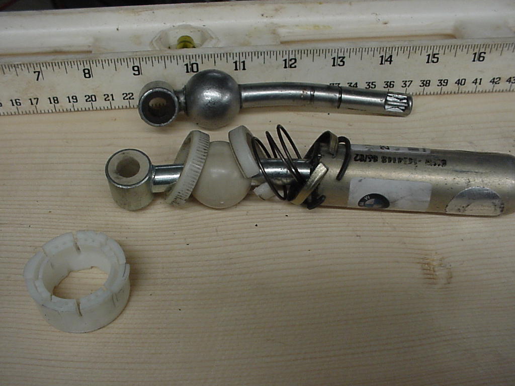 Unofficial BMW E30 Short-Shifting 2-piece Shifter Unofficial BMW E30 Short-Shifting 2-piece Shifter